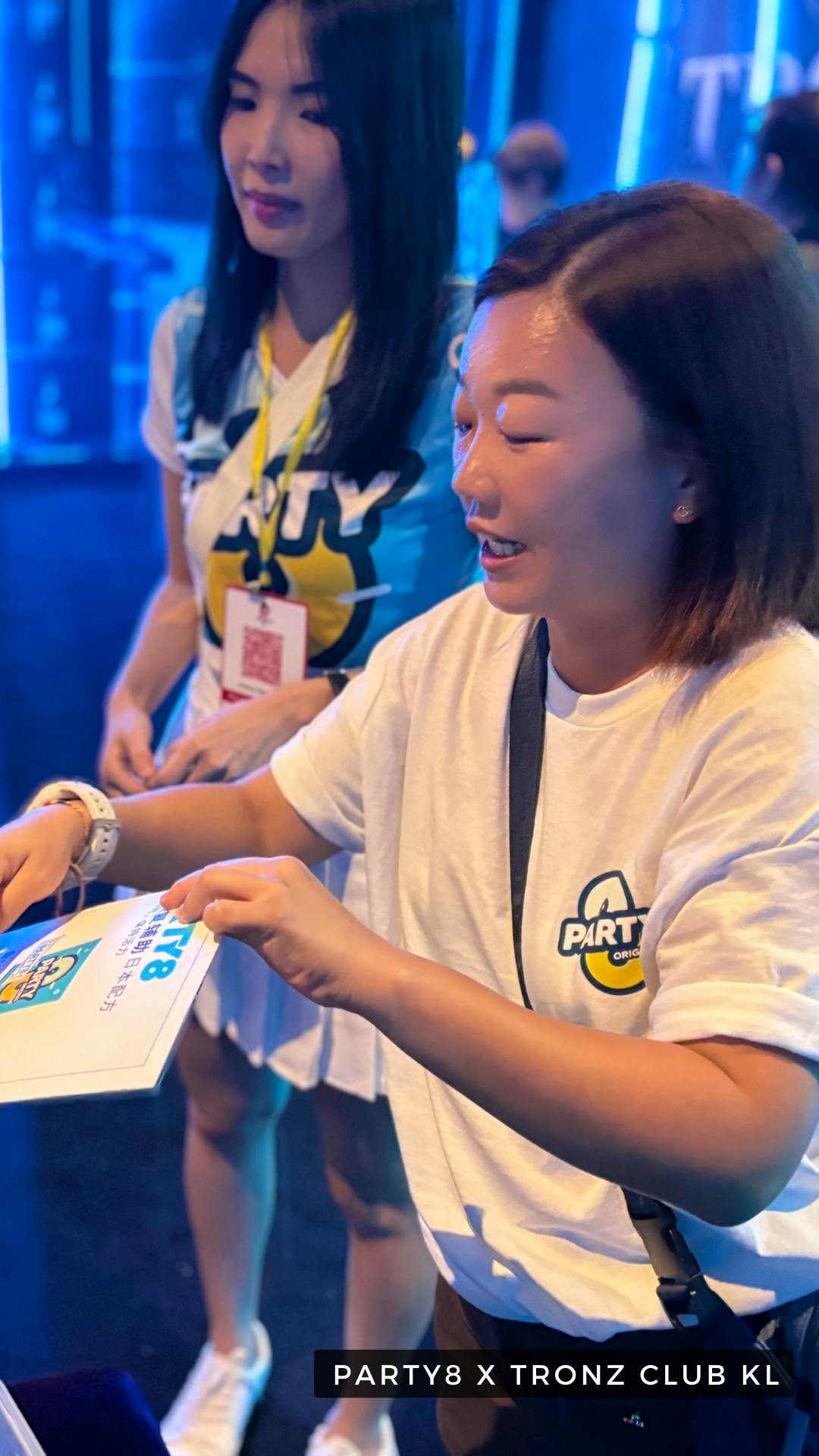 Party8 Moments: Celebrate, Capture, and Share